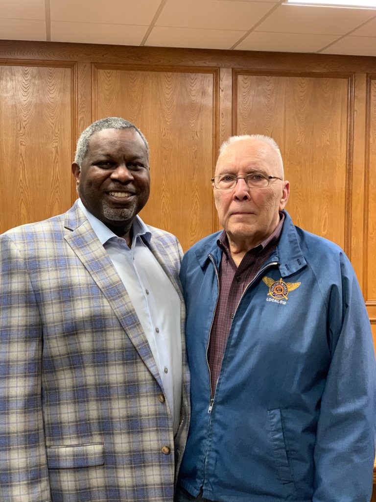 Garcia, Mayes, Swear In Local 513 Executive Board – TWU